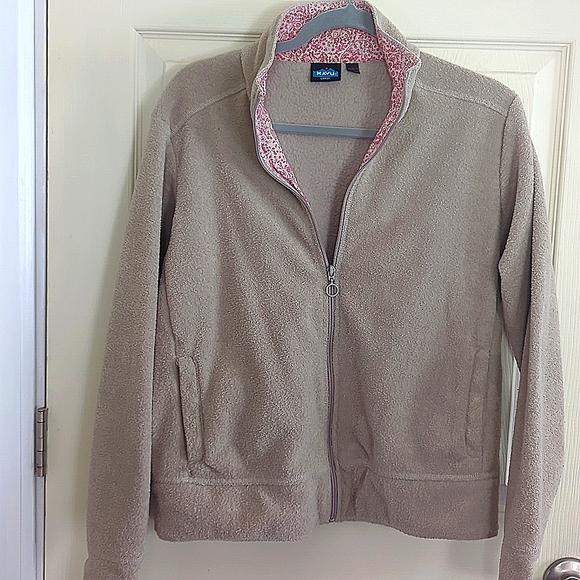 Kavu | Jackets & Coats | Kavu Fleece Full Zip Jacket Floral Inside Euc ...
